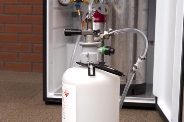 Draft Beer 101: The Basics of Beer Line Cleaning